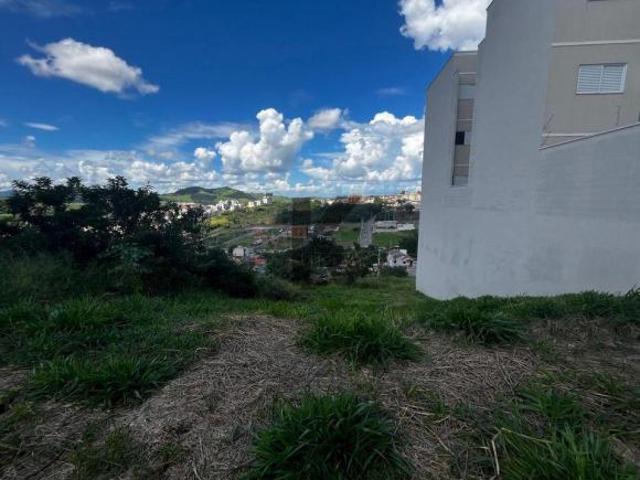 Lote à Venda no Bairro Nha Chica – 325 m² R$ 260.000,00