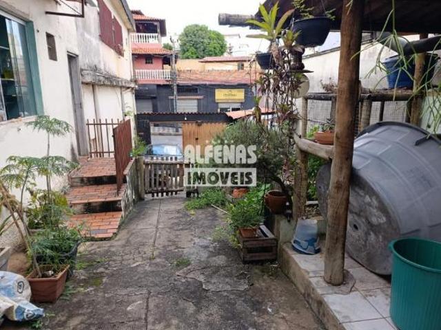 Lote à venda no Bairro ÁGUA BRANCA