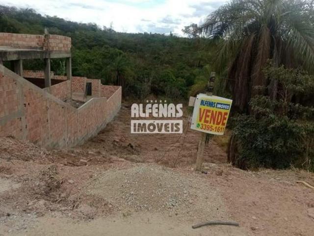 Lote à venda no Bairro BELVEDERE