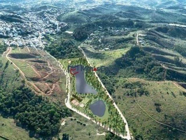 Lote à venda no bairro Cidade Nova em Santana do Paraíso