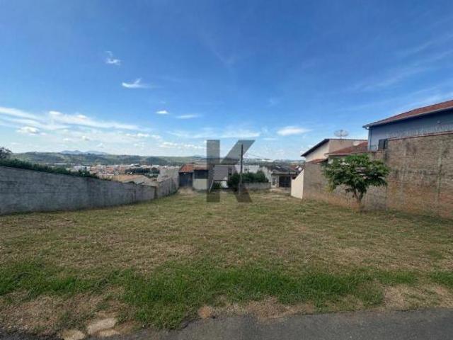 Lote a venda no Bairro Jardim Aureliano com 472 m² em Pouso Alegre MG R$450.000