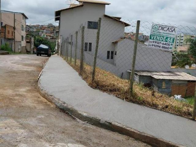 Lote à venda no bairro Rochedo Conselheiro Lafaiete