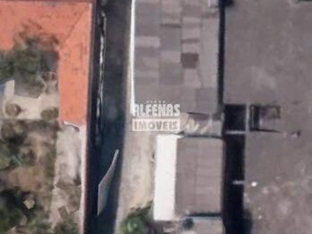 Lote à venda no Bairro Santa Cruz Industrial