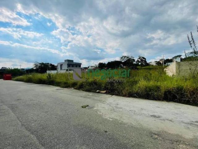 LOTE A VENDA NO BAIRRO TIRADENTES! ACEITA FINANCIAMENTO!