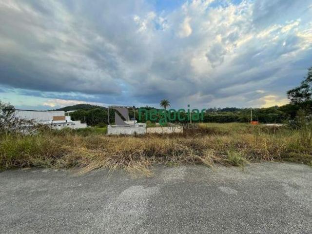 LOTE A VENDA NO BAIRRO TIRADENTES! ACEITA FINANCIAMENTO!