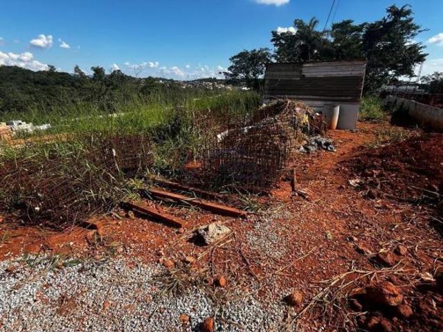Lote à venda no bairro Tiradentes em Betim