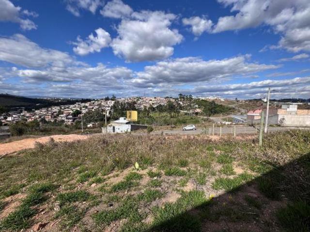 Lote à venda no bairro Vila Veneza