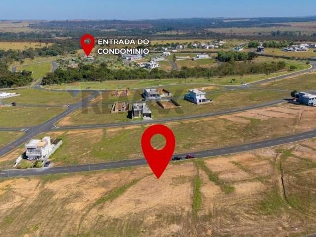 Lote à venda no Damha II com Excelente Vista do Condomínio