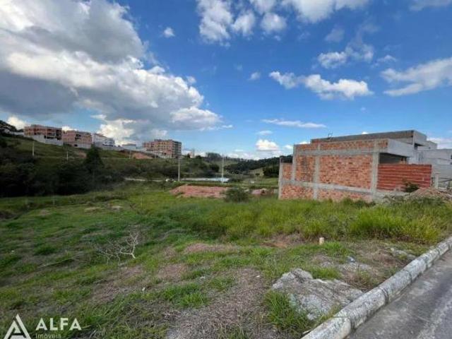 Lote à Venda no Imperial – Localização Privilegiada para Morar ou Investir!