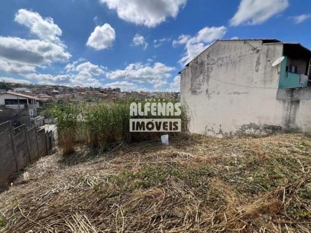 Lote á venda no Sapucaia II