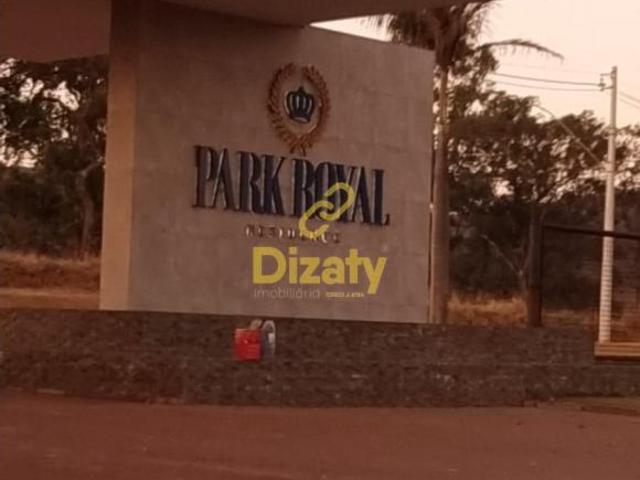 Lote a Venda no Park Royal Residence, Proteção natural, cercado por montanhas.