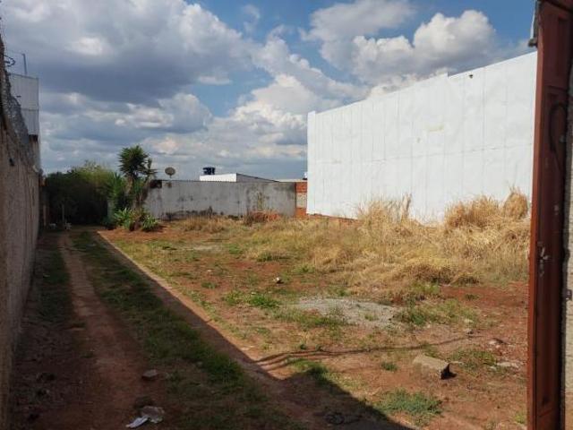 Lote ADE 1250 m² todo murado. Excelente localização.Oportunidade!