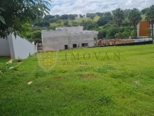 Lote Alphaville, Excelente localização no condomínio