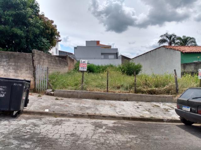 lote area para predio em Sorocaba SP JD Simus