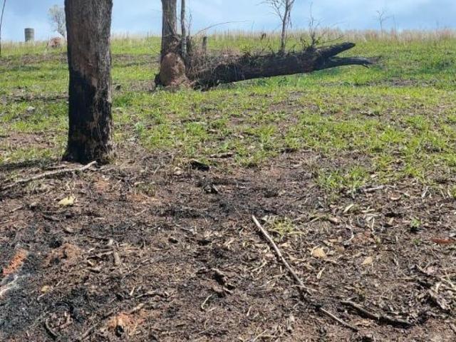 LOTE ARUJÁ A 5 MIN DA DUTRA DIRETO NO ASFALTO