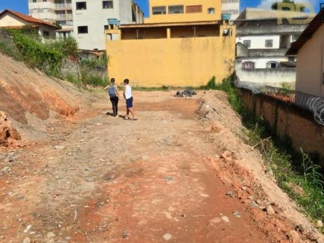 LOTE BAIRRO GOIANIA TERRAPLADO COM 525m²