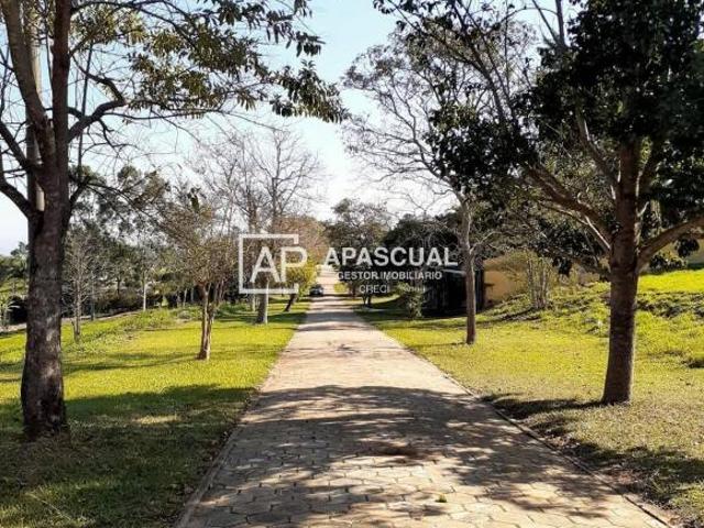 Lote com 840m2 em Condomínio Fechado de Alto Padrão Caçapava
