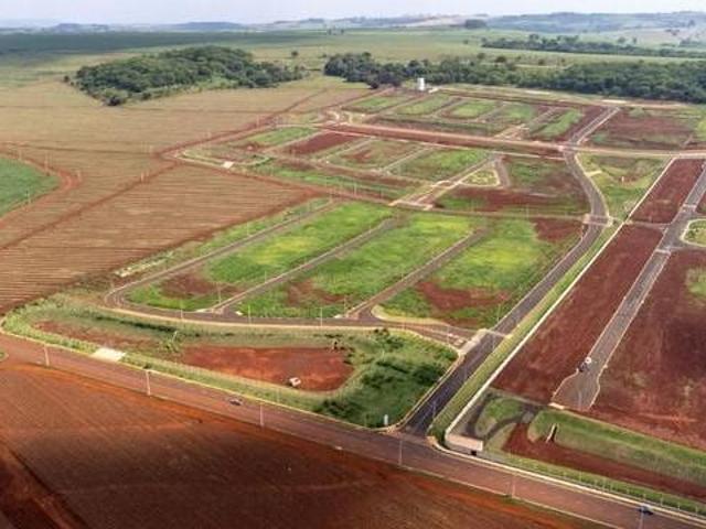 Lote com 183 m2 no Villas do Mirante | Só aqui na Imobiliária Rosa e Rangel
