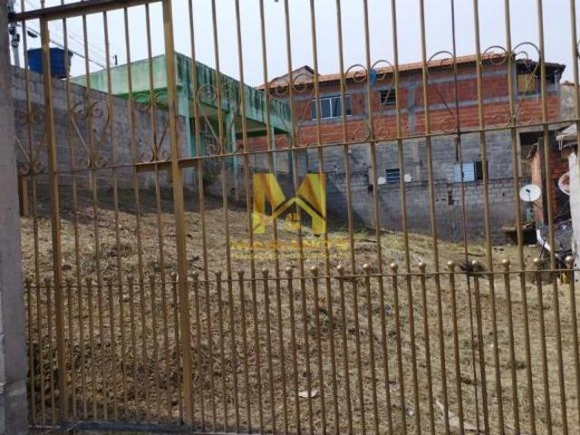 Lote com 250,00 m2 de área em um dos melhores bairros da cidade