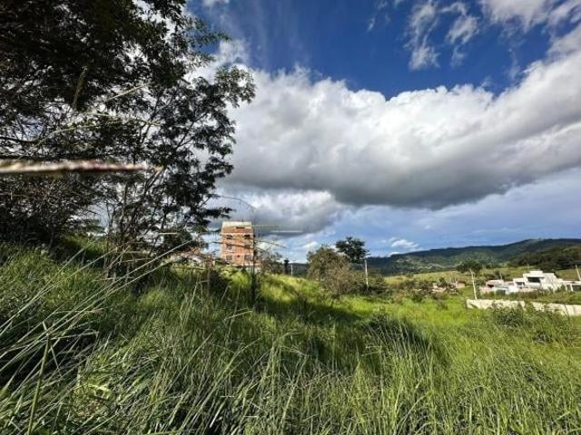 Lote com 300 m² no Vila da Serra em Itaúna MG