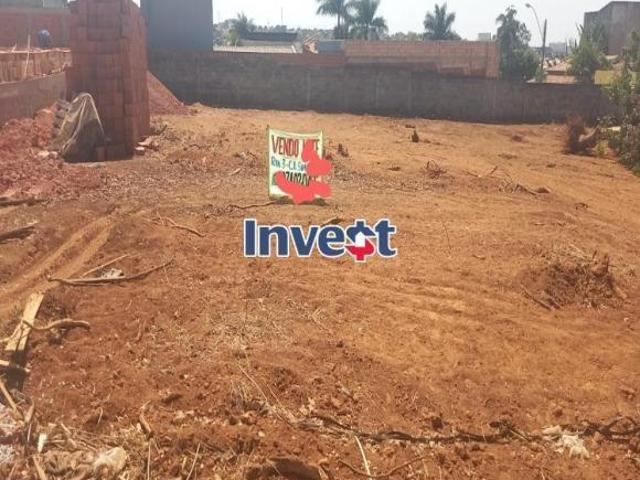 Lote com 352m² de Área Total, Dentro de Condomínio, Próximo ao Taguaparque na Rua 03 em Colônia Agrí