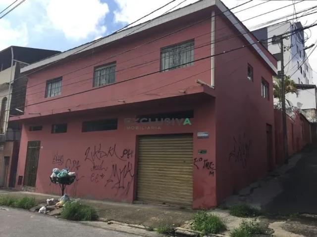 Lote com ótima Localização