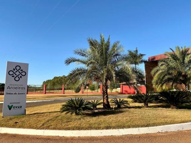 Lote com vista privilegiada em condomínio de chácaras