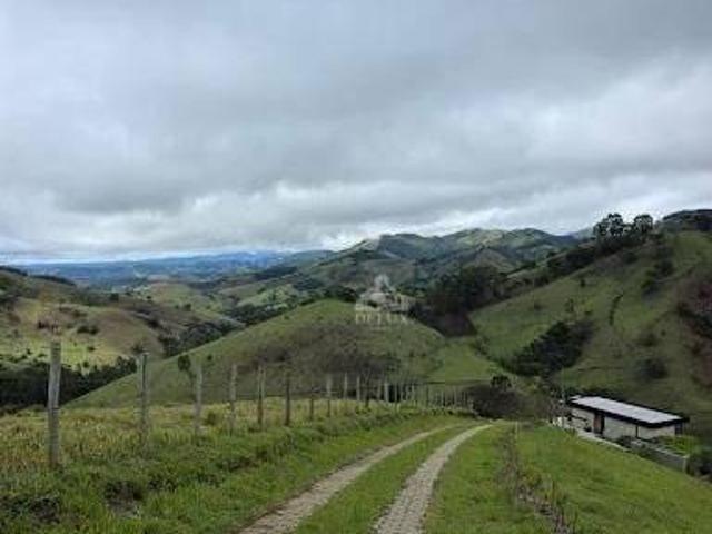 Lote com Cachoeira 31000 m² por R$ 650.000 Campo Alegre Cunha/SP