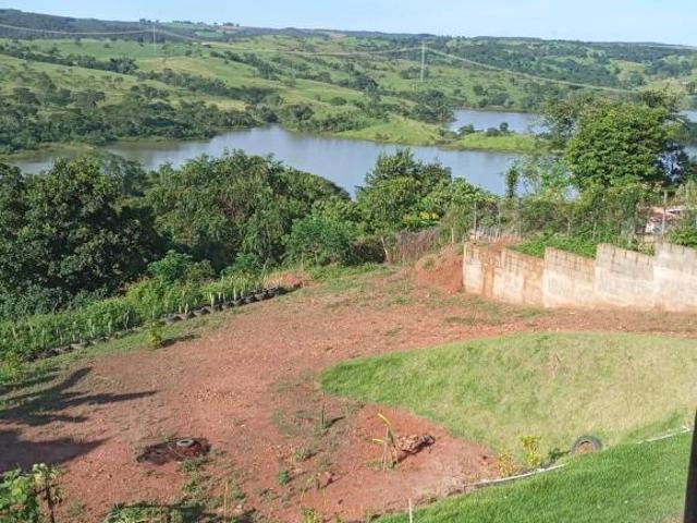 LOTE COM CASA