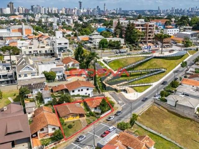Lote com duas casas à venda em Vista Alegre