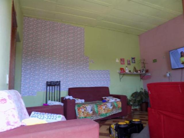 Lote com duas casas Próximo Av Brasília