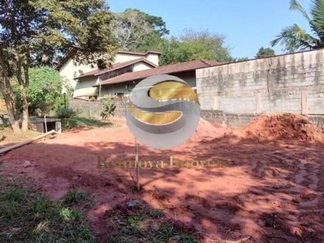 Lote com PROJETO, PISCINA pronta, Km.26, fácil acesso Raposo/Rodoanel