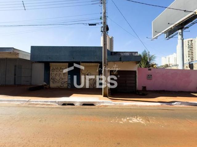 LOTE COMERCIAL AVENIDA JAMEL CECILIO ACEITA VEICULO