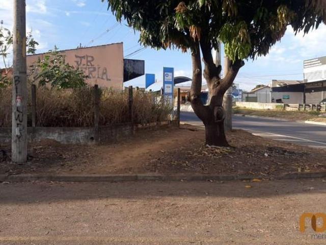 Lote comercial de esquina no Anel Viário