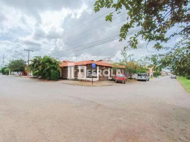 Lote comercial escriturado muitas possibilidades aceita financiamento e troca