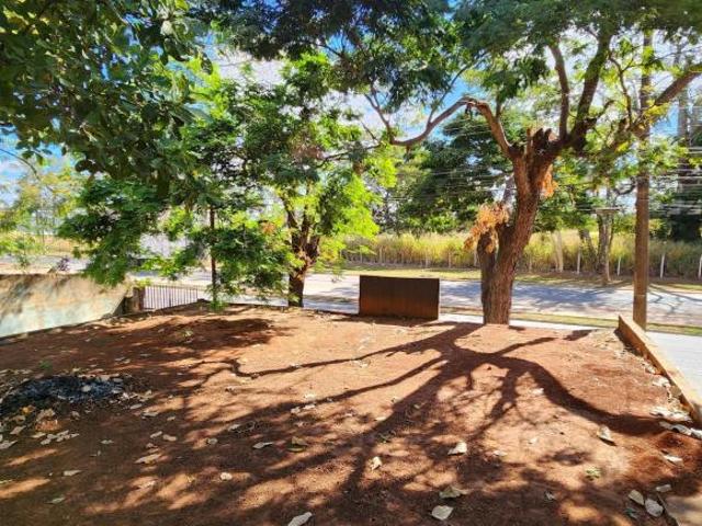Lote Comercial Negrão de Lima Lote à Venda, 420.00 por R$ 550000.00 no setor Setor Negrão de Lima AX