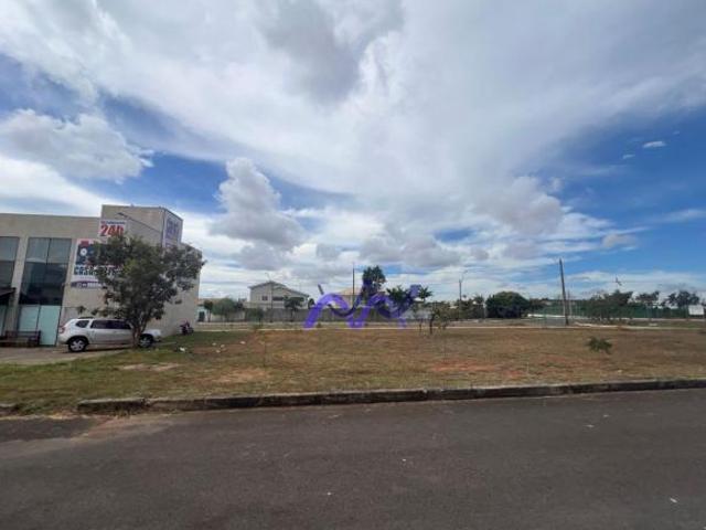 LOTE COMERCIAL NO JARDIM BOTANICO 3 + LOCALIZAÇÃO PRIVILEGIADA + POTENCIAL CONSTRUTIVO