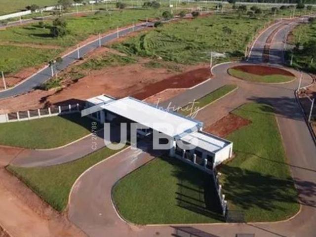 LOTE CONDOMININO VILLA ROMANA PROXIMO A PORTARIA SAIDA GO 020