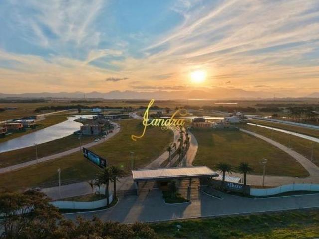 Lote condomínio Allure no centro do condomínio com 240m2