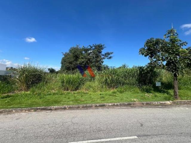 Lote Condomínio Valle Da Serra, com excelente estrutura e localização