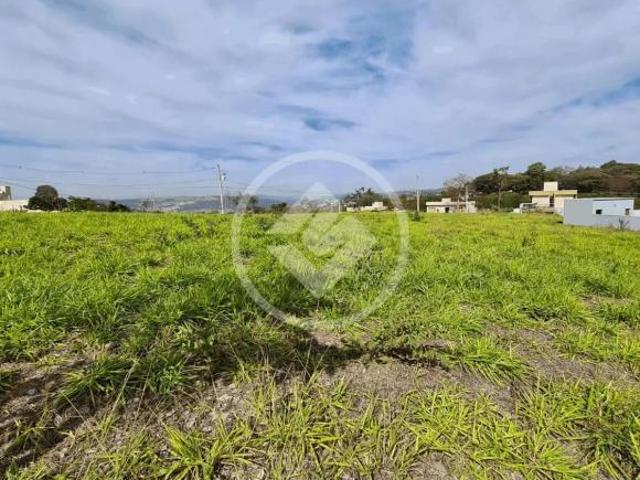 Lote Condomínio Vitória Prime Residence Área: 360m²