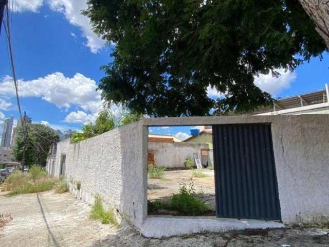 LOTE DE ESQUINA COMERCIAL DE 500 M² NO SETOR PEDRO LUDOVICO – ALTO FLUXO, LOCALIZAÇÃO ESTRATÉGICA E