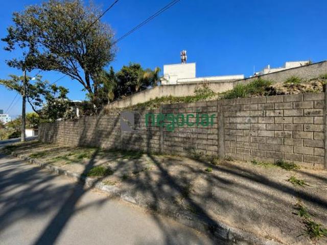 LOTE DE ESQUINA À VENDA | BRASILÉIA – BETIM | ACEITA FINANCIAMENTO