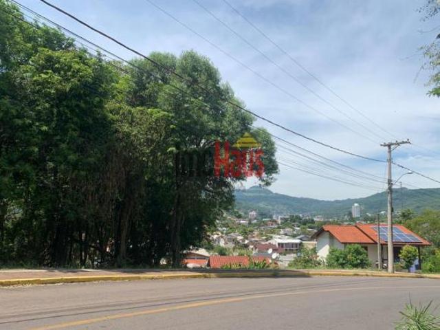 Lote de esquina a venda no bairro Bom Pastor em Igrejinha