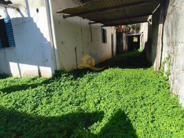 Lote de 180m² a venda no bairro Dom Pedro I