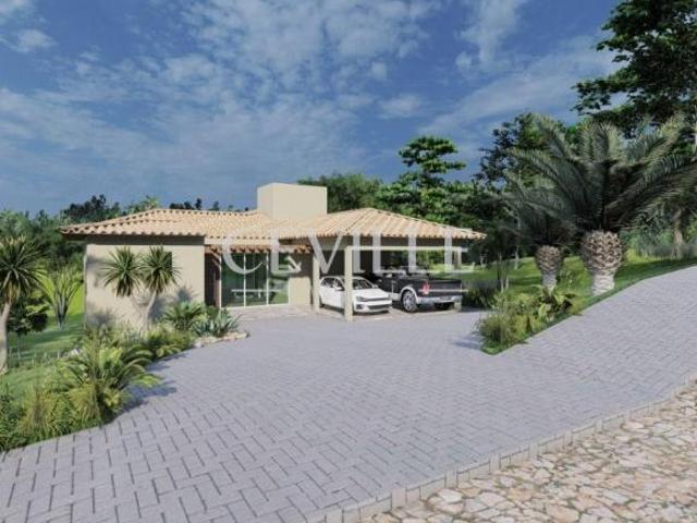 Lote de 1000m² com linda vista e área verde no condomínio Aldeia da Cachoeira das Pedras em Casa Bra