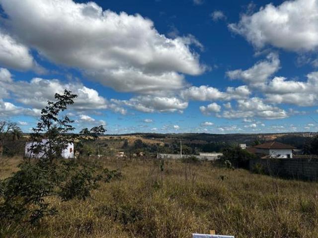 Lote de 1000m² em Matozinhos/MG Plano e em Bairro de Alto Padrão!