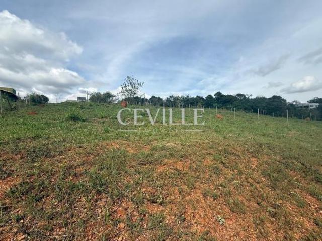 Lote de 1.000 m² no Condomínio Reserva de Piedade