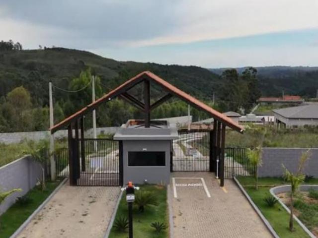 # Lote De 1.000m² Com Fundo Para Mata Em Residencial Consolidado