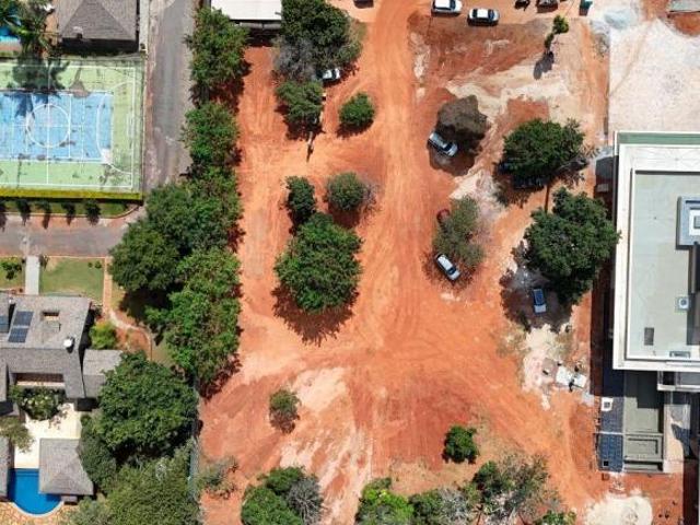 Lote de 2400m2 na SMDB 13 condomínio fechado